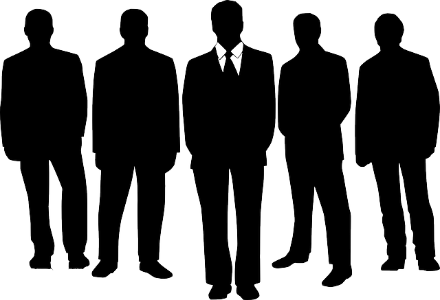 What Makes A Great Band Manager? - Promolta Blog