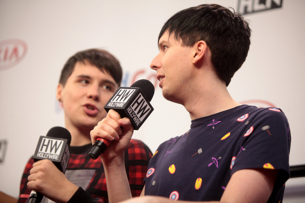 How These British Vloggers Created A Widely Successful Collaboration ...