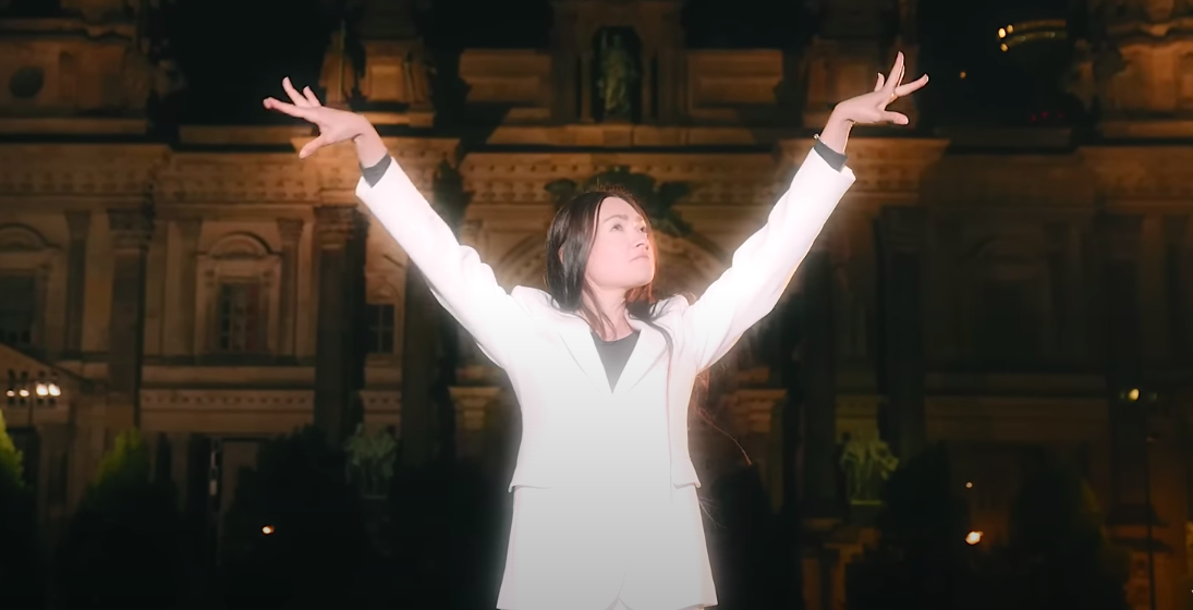 Why Everyone Is In Love With This New Viral Video By Inessa Mikhno ...